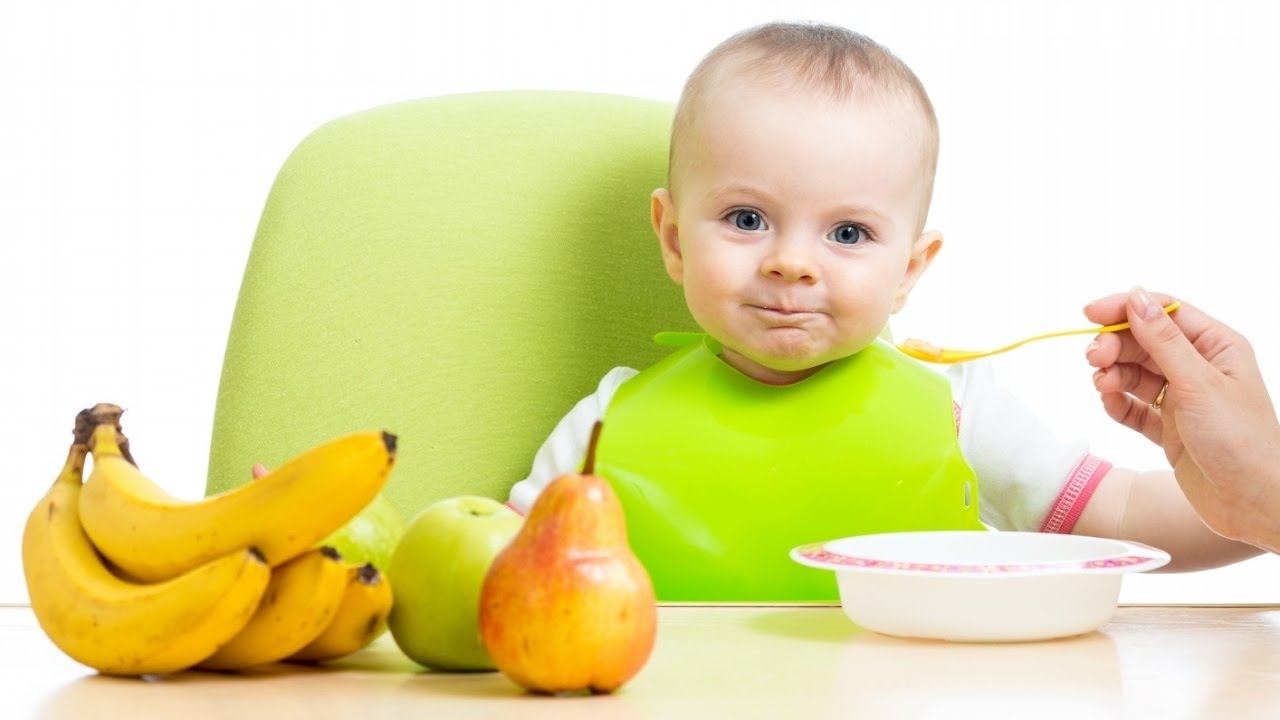 Introducing Solids into a baby's diet - Dr Heyns Pediatrician Cape Town